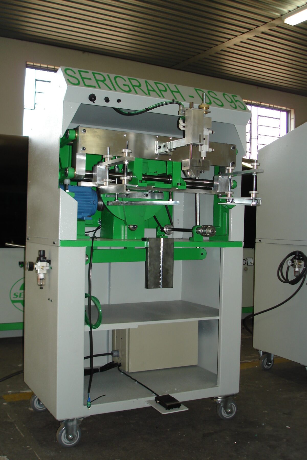 Máquina DS-95/ DS-95L – Máquina semiautomática universal – Serigraph